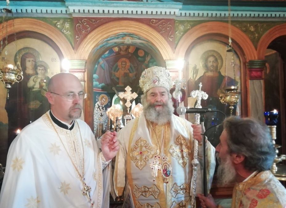 Χειροθεσία Πρωτοπρεσβυτέρου από τον Μάνης Χρυσόστομο - ΒΗΜΑ ΟΡΘΟΔΟΞΙΑΣ