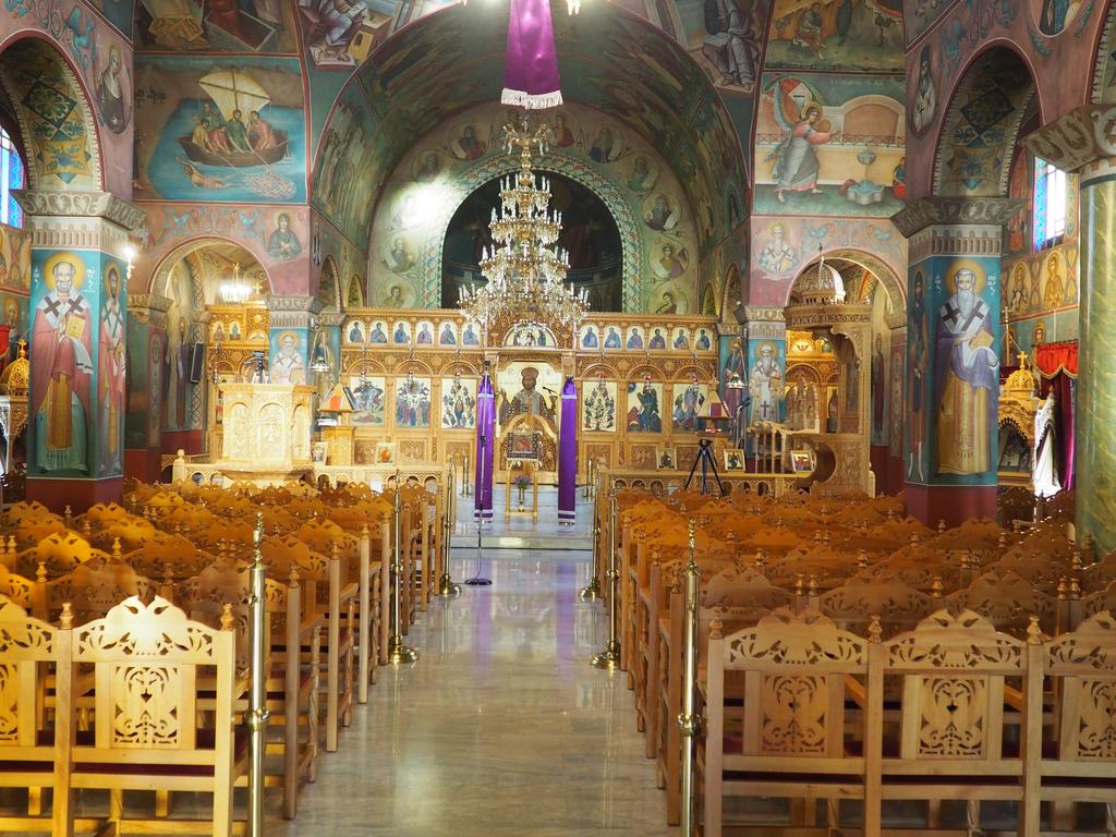 Ιερές Ακολουθίες Μεγάλης Εβδομάδος από τον Ιερό Ναό Αναλήψεως Ραφήνας ...