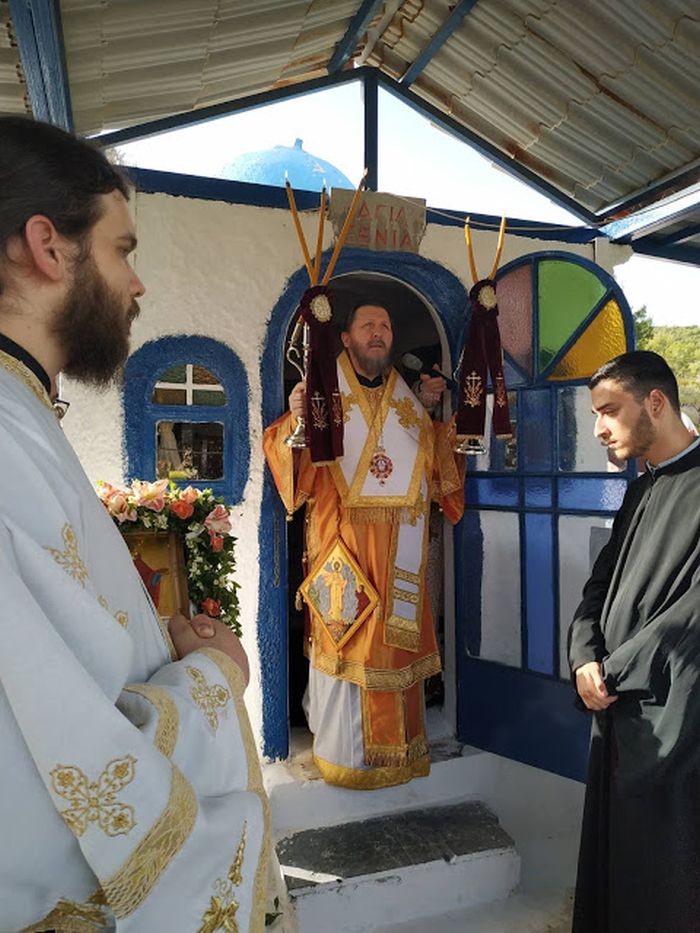 Ο Γλυφάδας Αντώνιος στην πανηγυρίζουσα Αγία Ξενία της Καλαματιανής στη ...