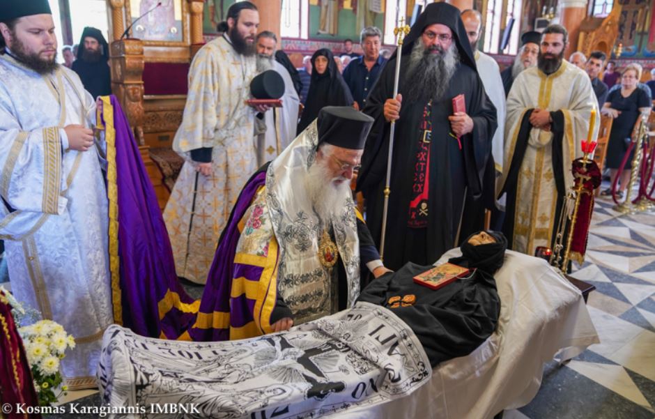 Το ΥΣΤΑΤΟ ΧΑΙΡΕ - Στην αιωνιότητα πέρασε η Καθηγουμένη της Ι.Μ. Αγίας ...