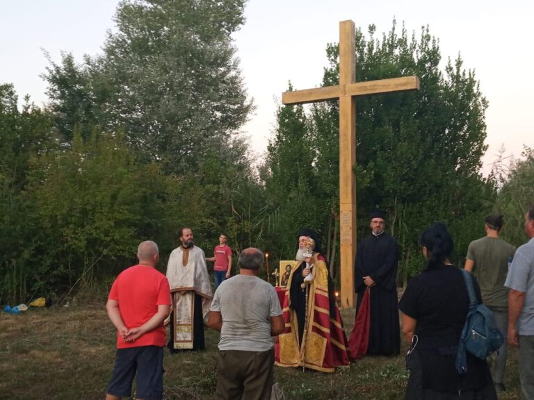 Αλβανία: Τίμησαν τον Άγιο Κοσμά τον Αιτωλό στον τόπο του μαρτυρίου του ...