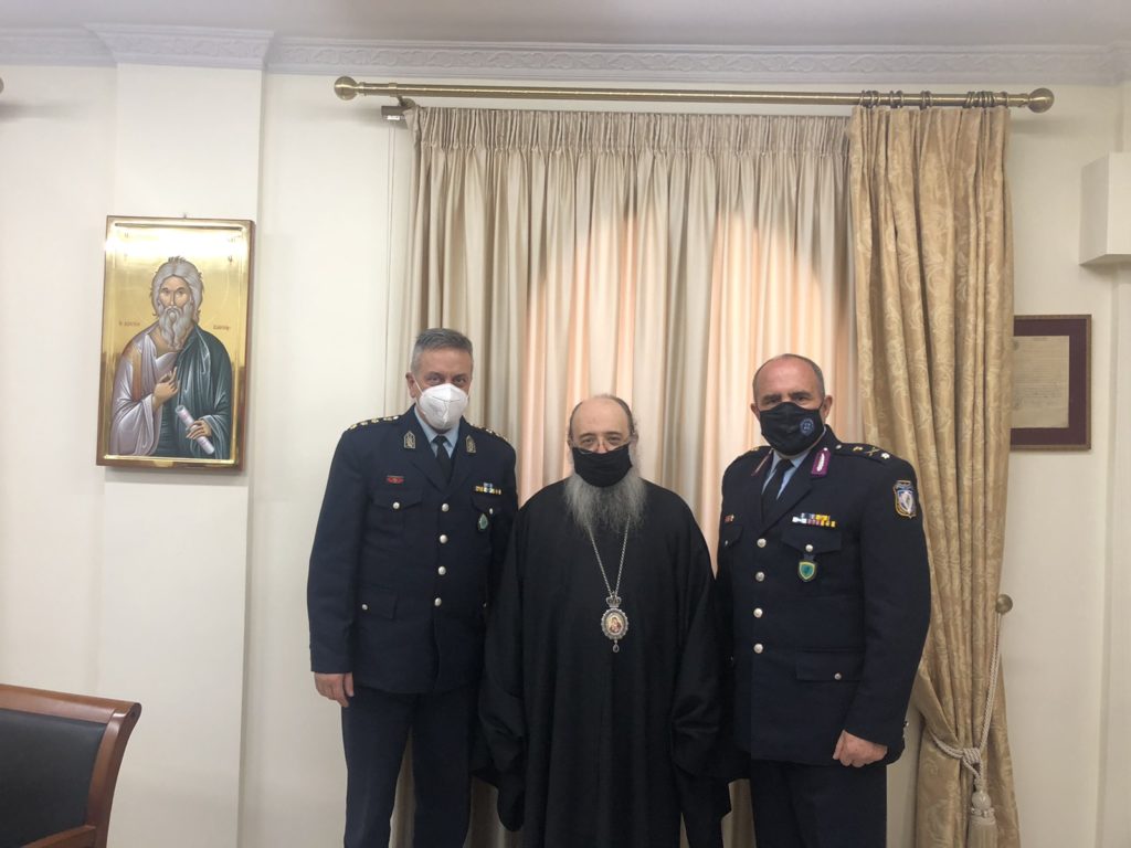 Πάτρα: O νέος Αστυνομικός Διευθυντής Αχαΐας στον Μητροπολίτη Χρυσόστομο ...