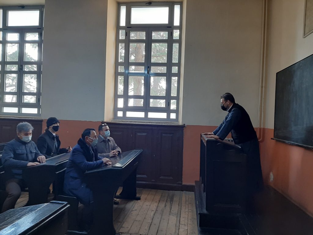 Εκπρόσωποι τουρκικών αρχών στη Σχολή της Χάλκης - ΒΗΜΑ ΟΡΘΟΔΟΞΙΑΣ News