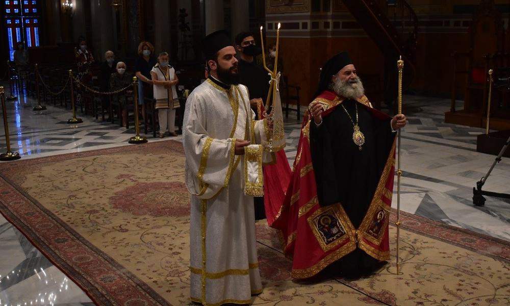 Μάνης Χρυσόστομος : Ο Χριστιανισμός σέβεται την επιστημονική έρευνα ...