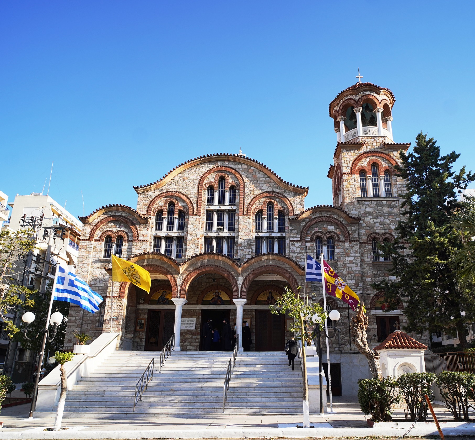 Άγιος Νείλος Πειραιώς: Πανηγυρικός Εορτασμός του εν Χώναις θαύματος του ...