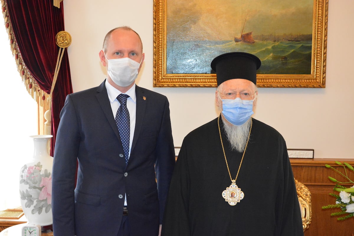 Ο νέος Γεν. Πρόξενος της Ουκρανίας στην Πόλη επισκέφθηκε το Οικουμενικό ...