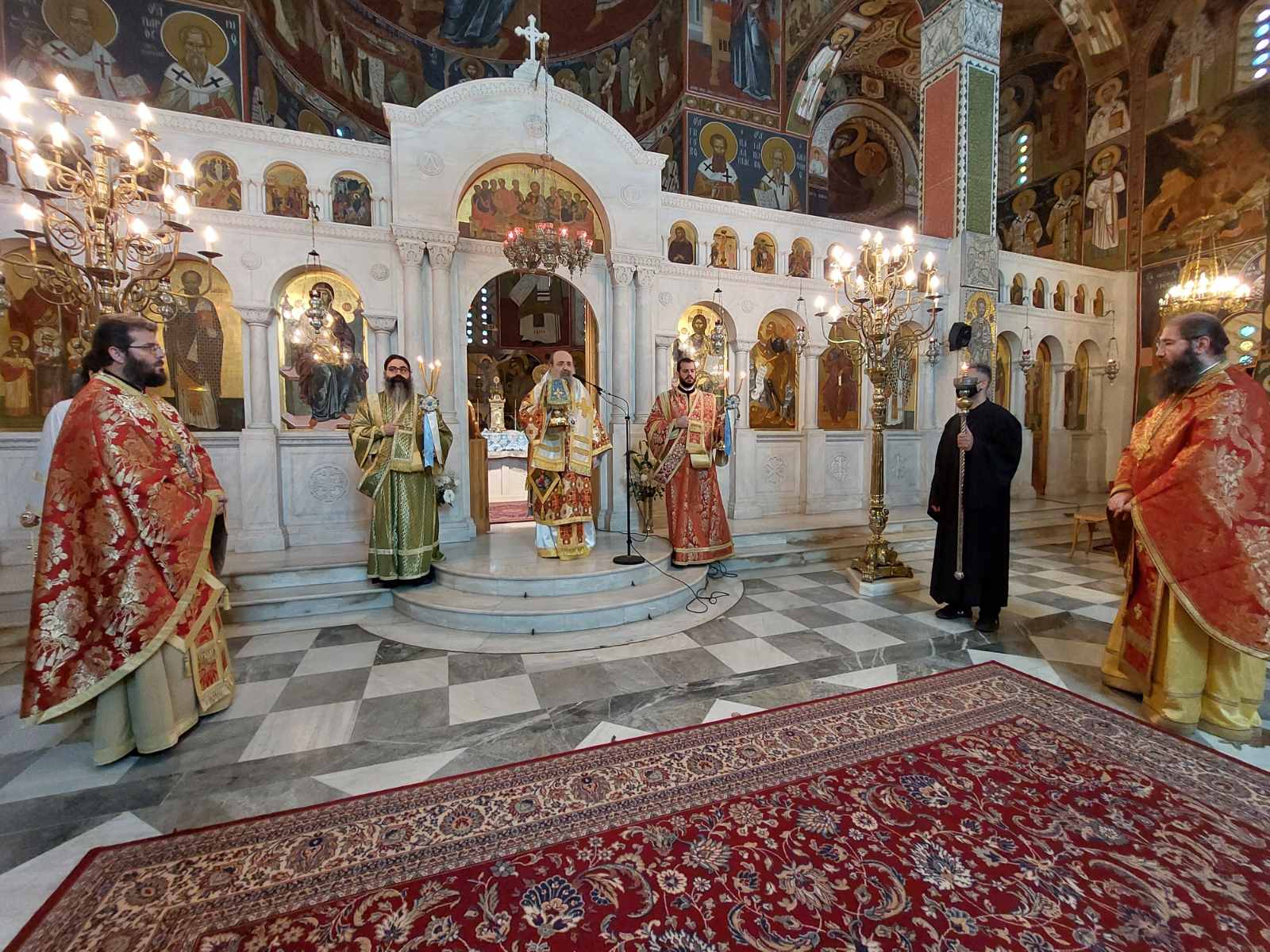 Πατρών Χρυσόστομος: Αυτή η στάση μας οδηγεί είτε στον Παράδεισο είτε ...