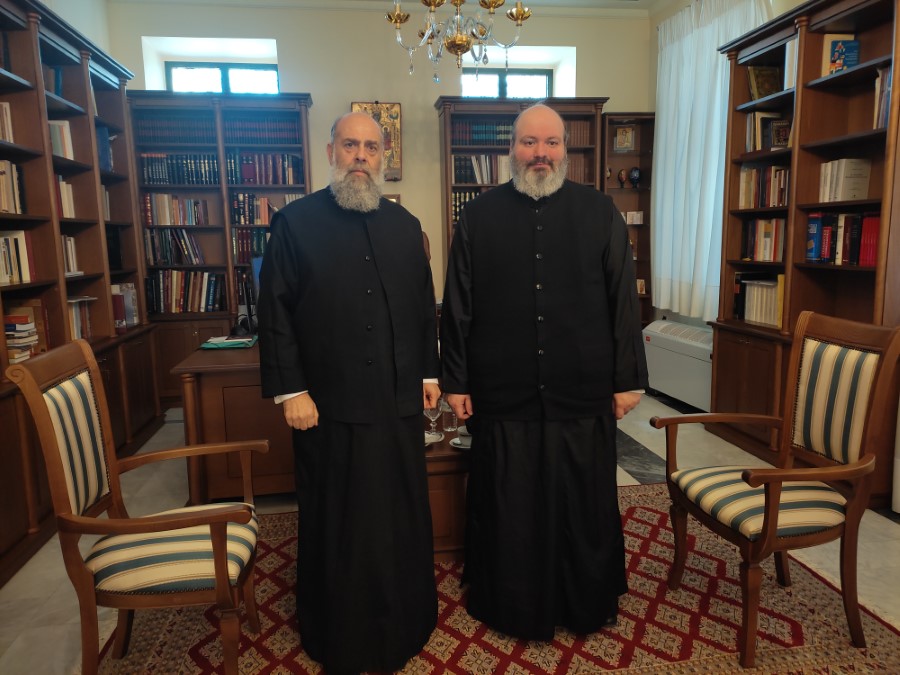 Στον Μητροπολίτη Θεσσαλιώτιδος ο Επίσκοπος Μαγνησίας Χριστόδουλος ...