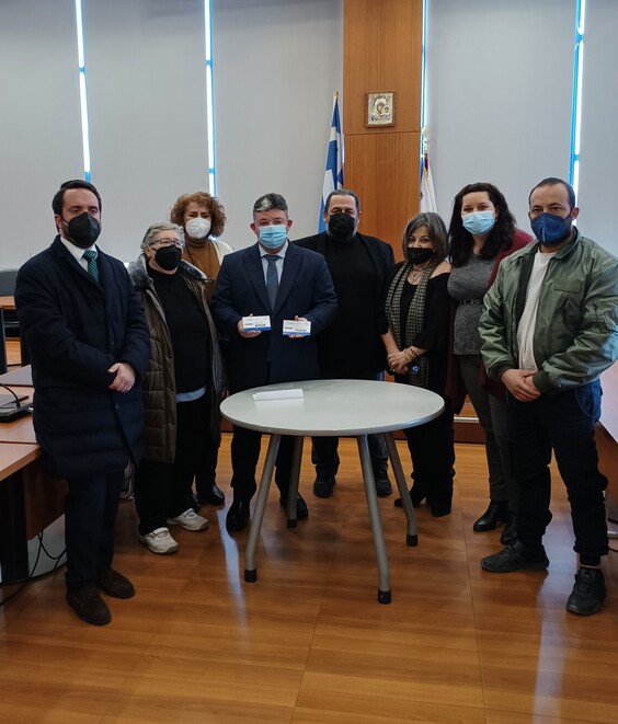 Μήνυμα ελπίδας δίνει η «ΑΠΟΣΤΟΛΗ» στους πυρόπληκτους της Αττικής - ΒΗΜΑ ...