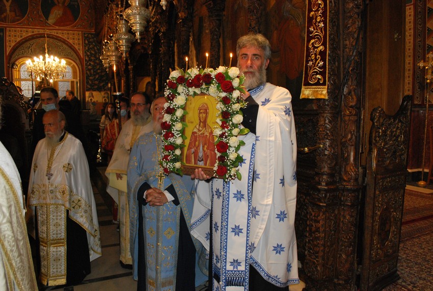 Οι Μητροπολίτες Λαγκαδά και Νέας Σμύρνης στην Αγία Φωτεινή Νέας Σμύρνης ...