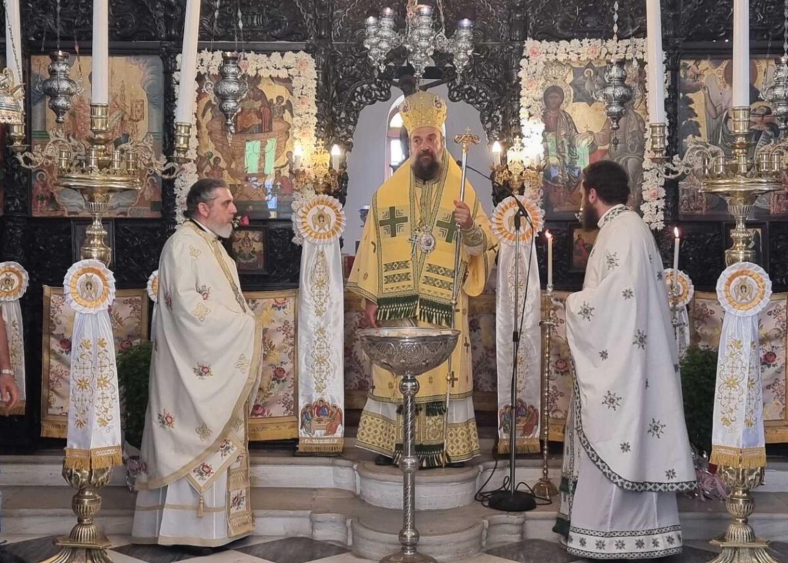 Συγκλονιστικό! Ο Όσιος Νικηφόρος ο λεπρός εμφανίζεται και σώζει τον ...