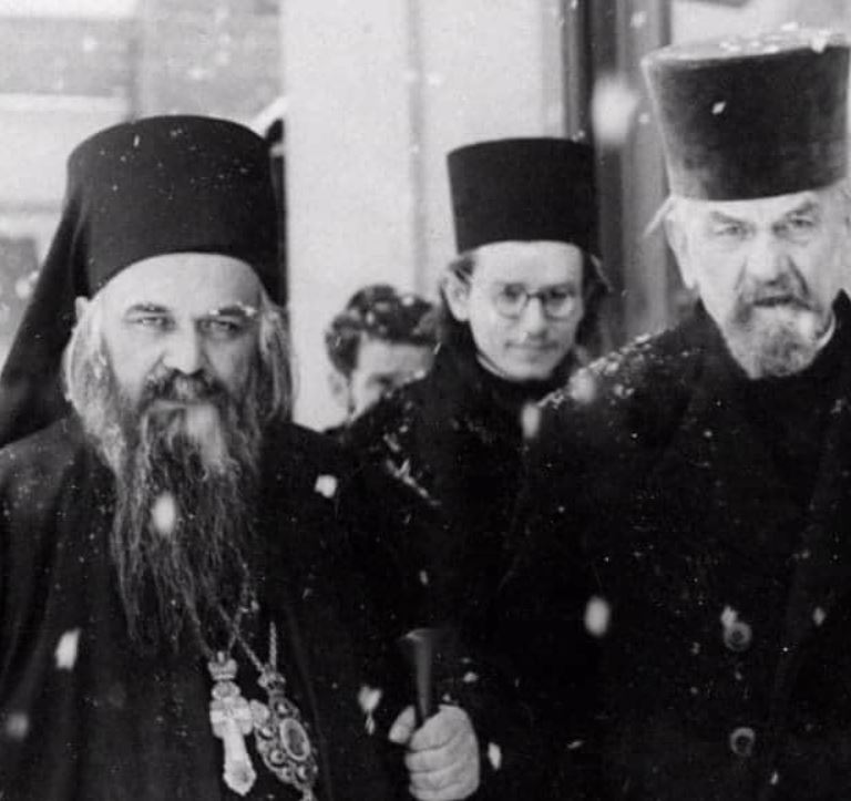 Άγιος Νικόλαος Βελιμίροβιτς: Η Εκκλησία του Χριστού ήταν νικηφόρα όχι ...