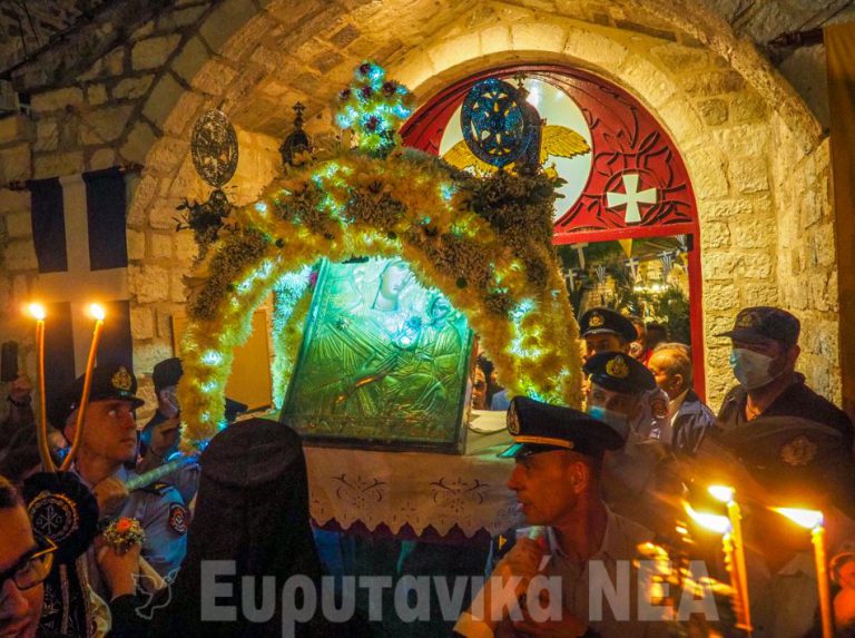 Η ΟΡΘΟΔΟΞΙΑ τιμά την «Αρχόντισσα» της Ρούμελης! ΠΑΝΑΓΙΑ ΠΡΟΥΣΙΩΤΙΣΣΑ ...