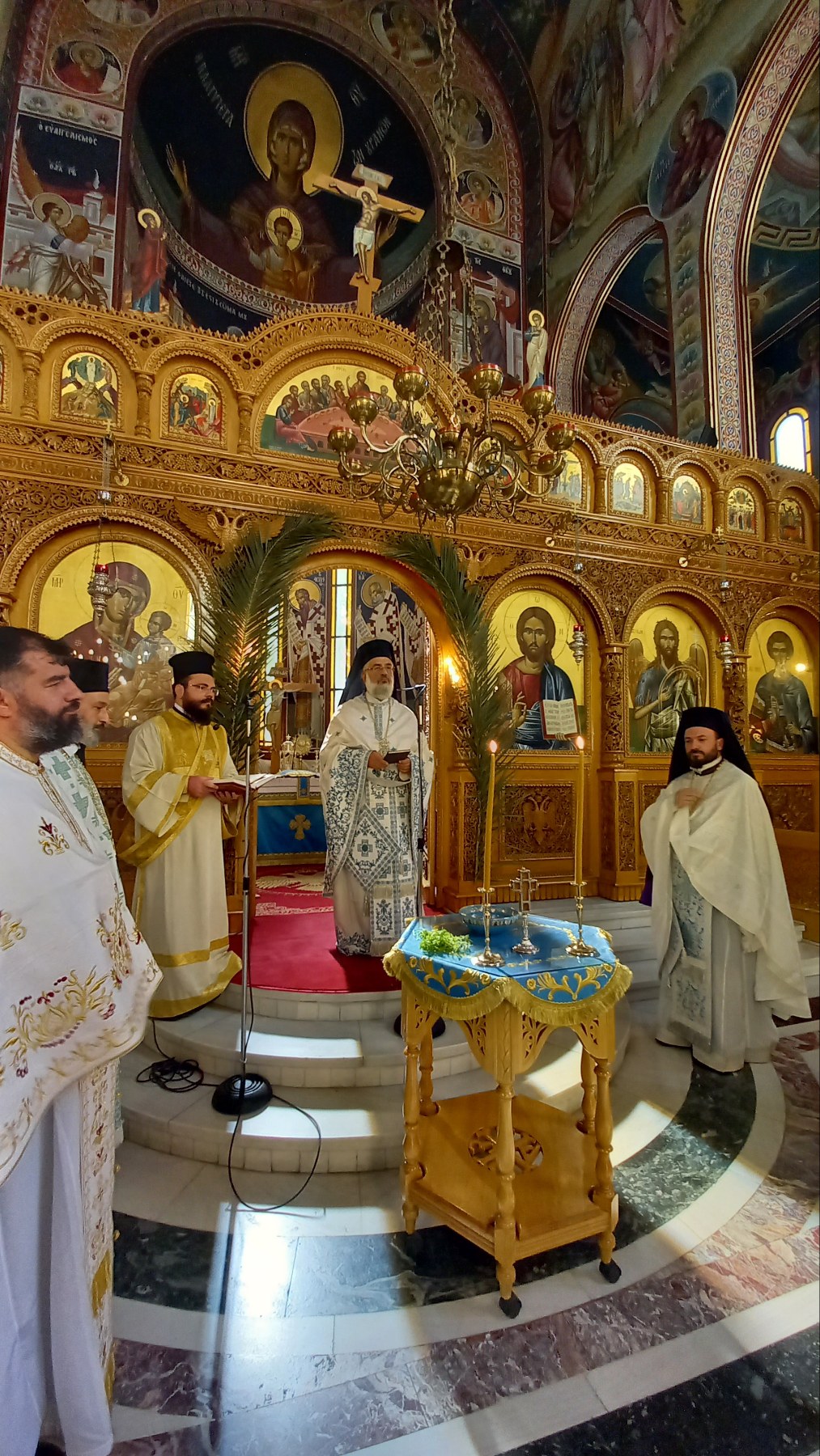 Eορτή του πρώτου Ιερού Παρεκκλησίου του Αγίου Χρυσοστόμου Σμύρνης στη ...