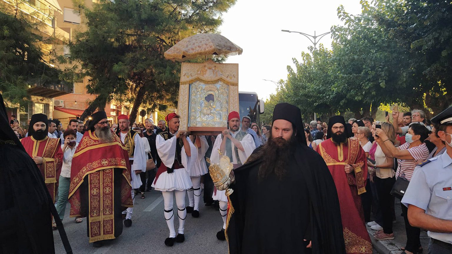 Η Θράκη υποκλίθηκε στην ΠΑΝΑΓΙΑ «ΑΞΙΟΝ ΕΣΤΙ»! Η υποδοχή στην Κομοτηνή ...