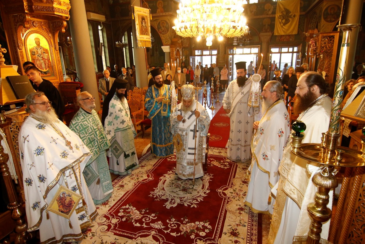 Έδεσσα: Θεία Λειτουργία και Χειροθεσίες αναγνωστών στην Πανήγυρη της ...