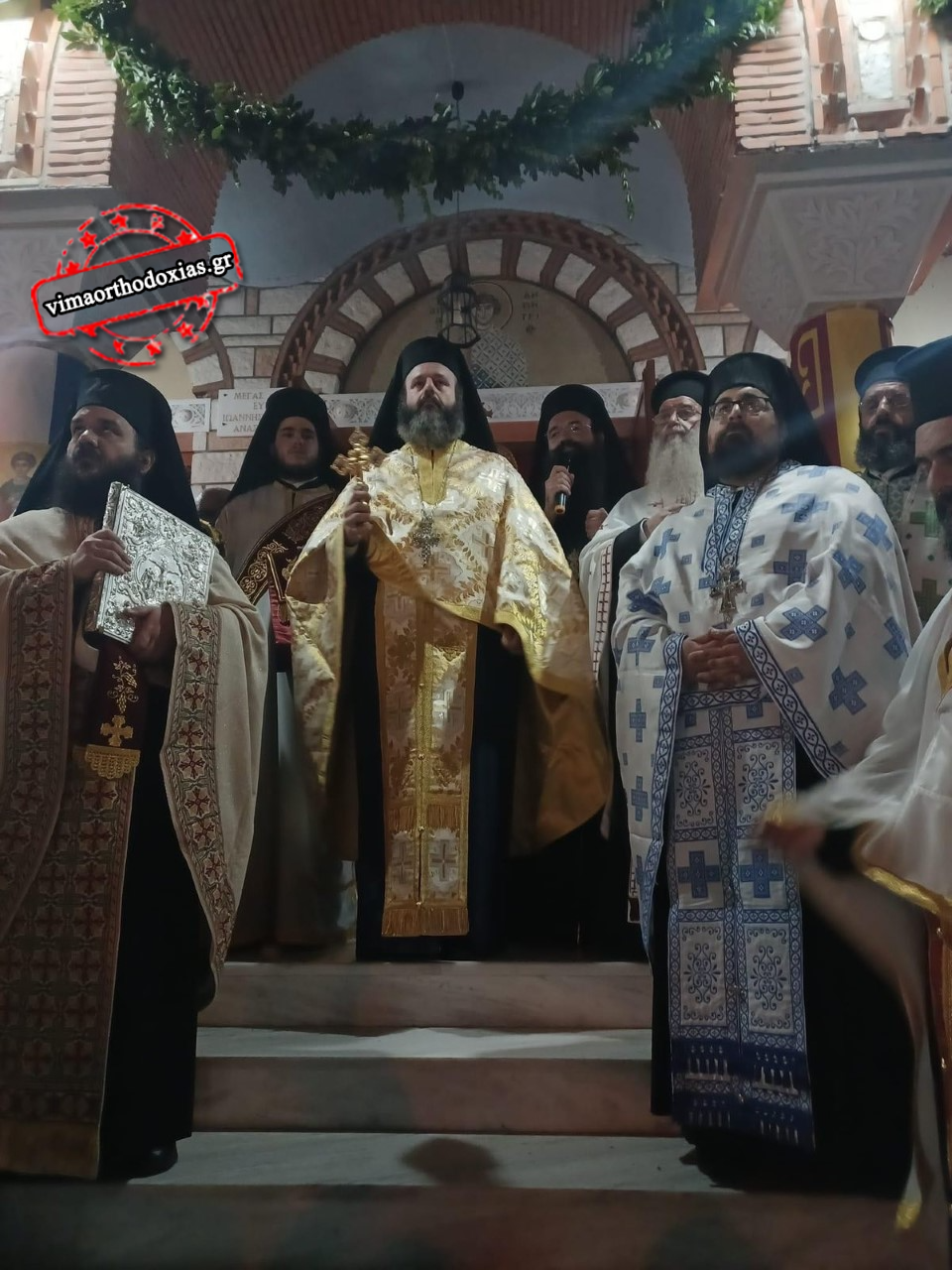 ΑΝΩ ΚΟΡΥΔΑΛΛΟΣ: Πλήθος κόσμου στην Λιτάνευση της Εικόνας του Αγίου ...