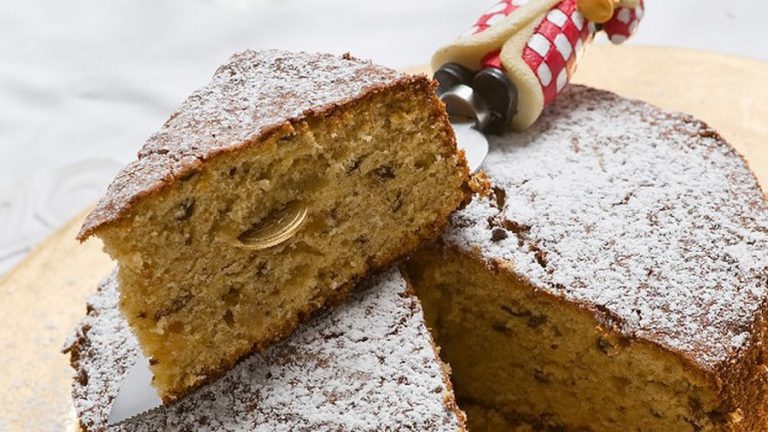 Η ευλογημένη ΒΑΣΙΛΟΠΙΤΑ από το Άγιον ρος - ΣΥΝΤΑΓΗ ΑΠΟ ΜΟΝΑΧΟΥΣ ...