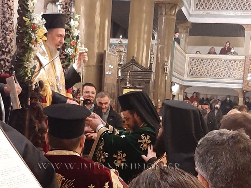 Πανηγυρικός Εσπερινός του Αγίου Αθανασίου στα Ιωάννινα - ΒΗΜΑ ...