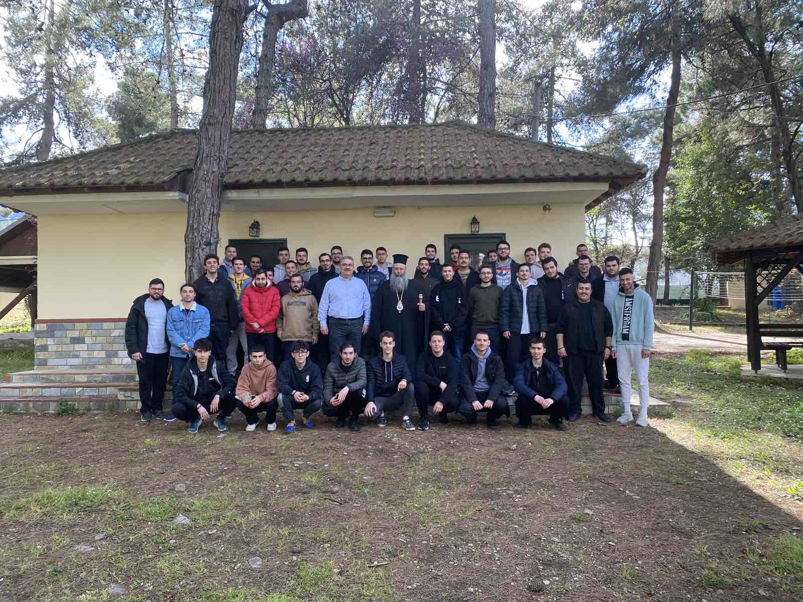 Κίτρους Γεώργιος: Στην Πασχαλινή Σύναξη Φοιτητών της ΓΕΧΑ Κατερίνης ...