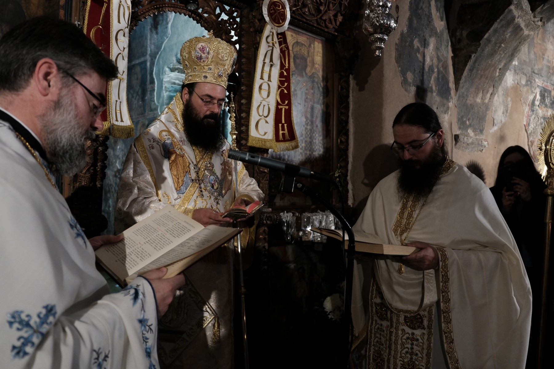 Ενθρόνιση νέας Ηγουμένης στην Ιερά Πατριαρχική και Σταυροπηγιακή Μονή ...