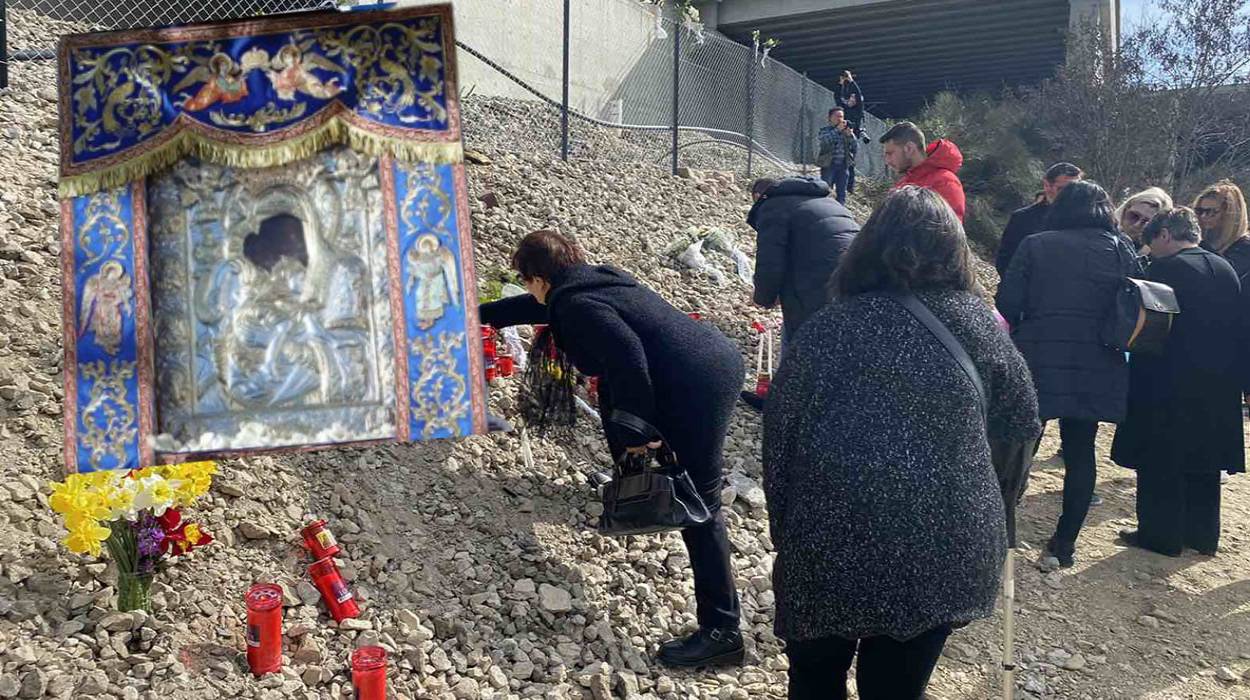 Η εικόνα της Παναγίας του "ΑΞΙΟΝ ΕΣΤΙ" αναχώρησε... το ερώτημα όμως ...