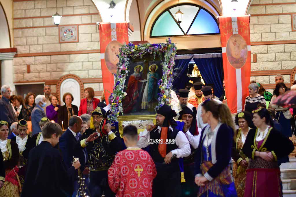 Ναύπλιο: Η Περιφορά της εικόνας των Αγίων Κωνσταντίνου και Ελένης ...