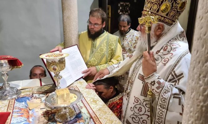 Χειροτονία Διακόνου στο Ιερό Προσκύνημα του Αγίου Σπυρίδωνος Κέρκυρας ...