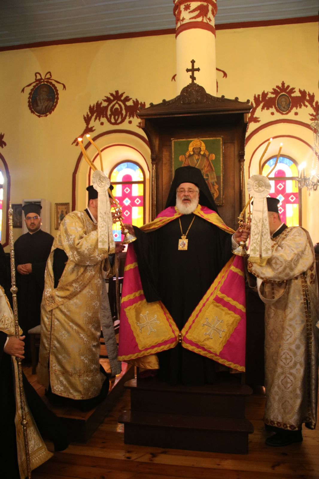 Στη Βουλγαρία η εικόνα της Παναγίας “Ρόδον το Αμάραντον” (ΦΩΤΟ) - ΒΗΜΑ ...