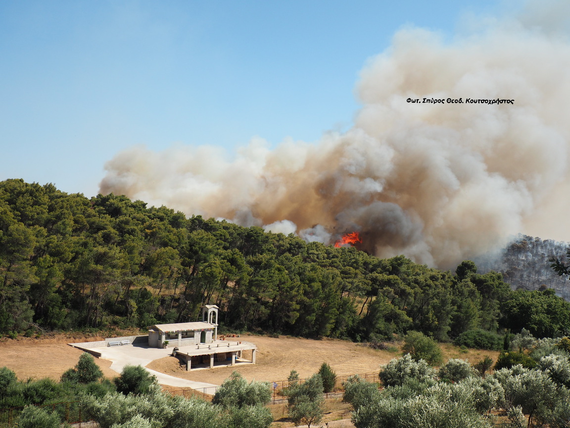 Σώθηκε ο Ι.Ν. του Οσίου Παϊσίου στα Δεβενοχώρια από την πυρκαγιά - Βήμα ...