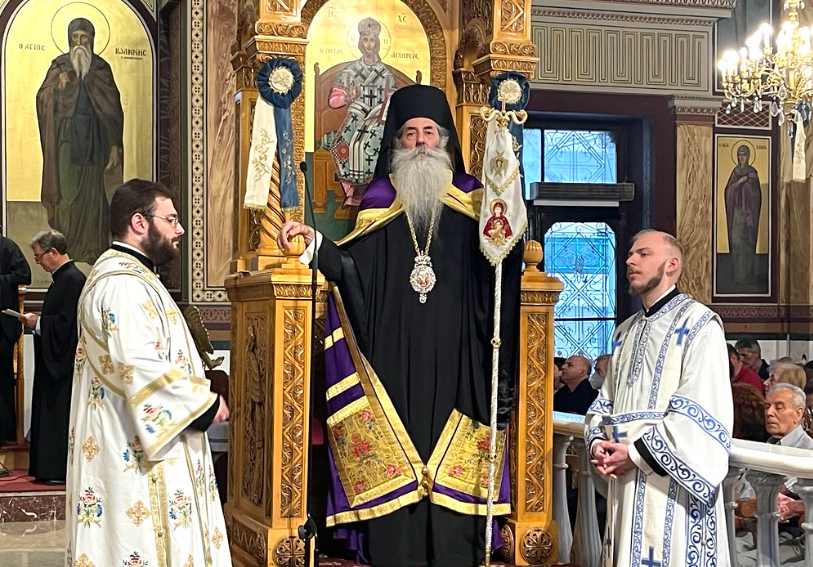 Μητροπολίτης Πειραιώς: Η Xάρη της Παναγίας ποτέ δεν εγκατέλειψε τον λαό ...