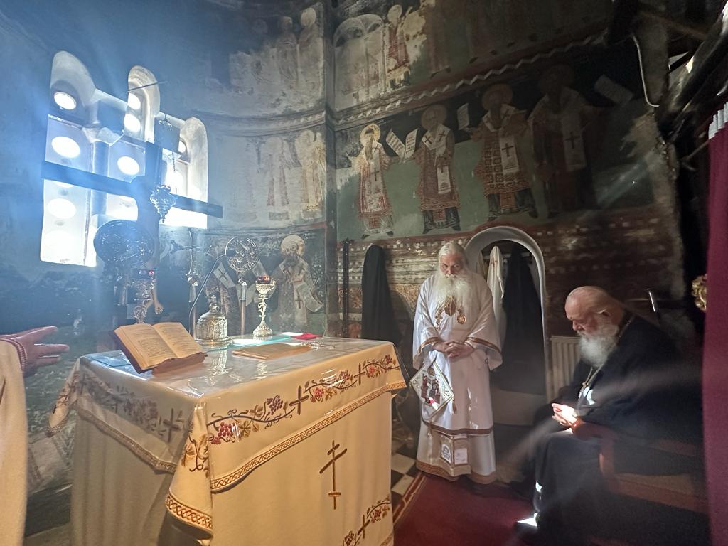 Στην ιστορική Μονή Μεταμορφώσεως Σωτήρος – Σαγματά ο Αρχιεπίσκοπος ...