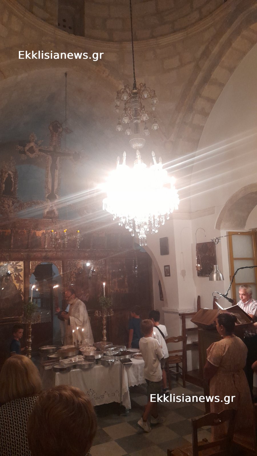 Η εορτή του Αγίου Φανουρίου στην Παναγιά του Κονόμου στην Κίμωλο - Βήμα ...