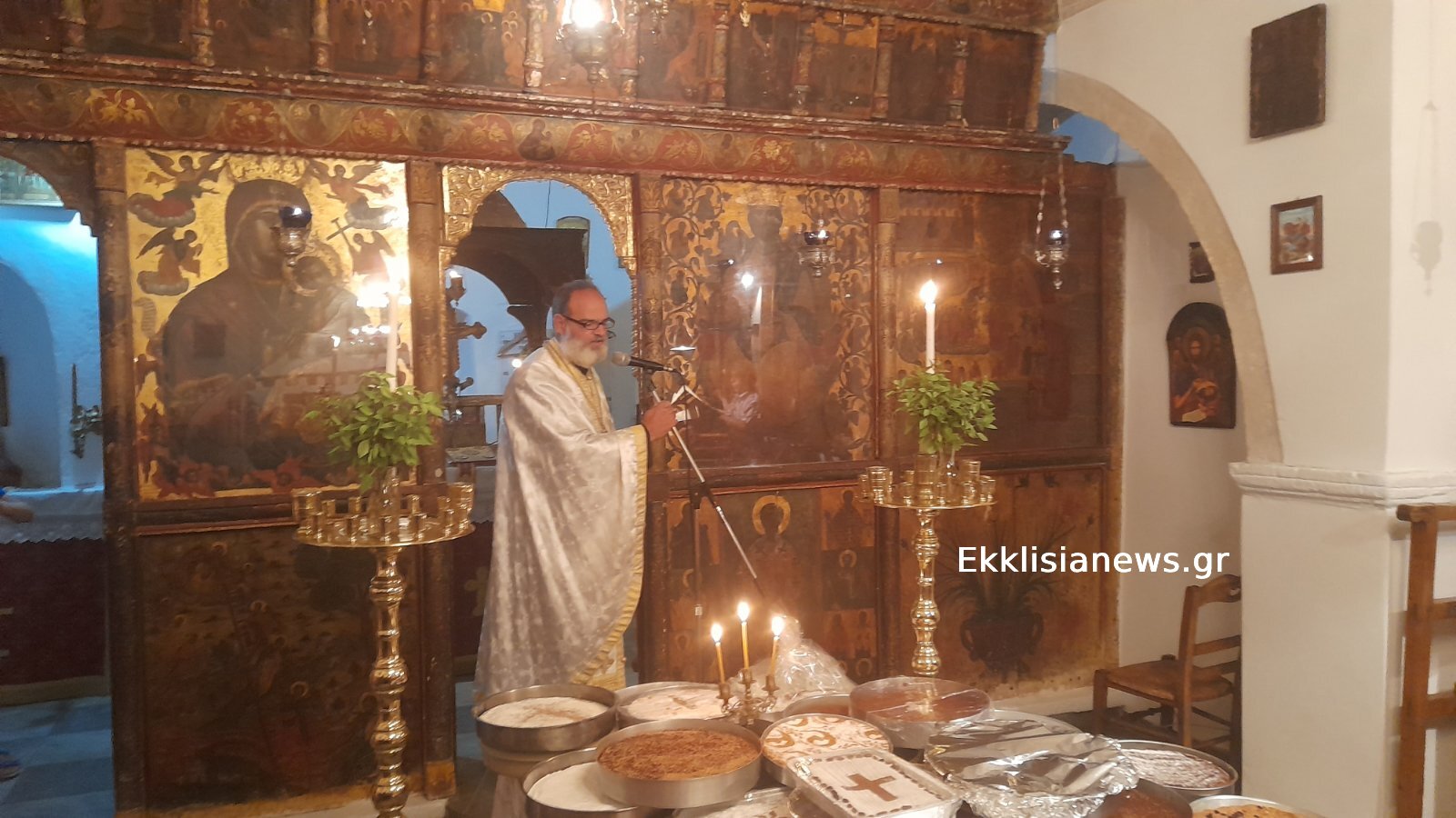 Η εορτή του Αγίου Φανουρίου στην Παναγιά του Κονόμου στην Κίμωλο - Βήμα ...