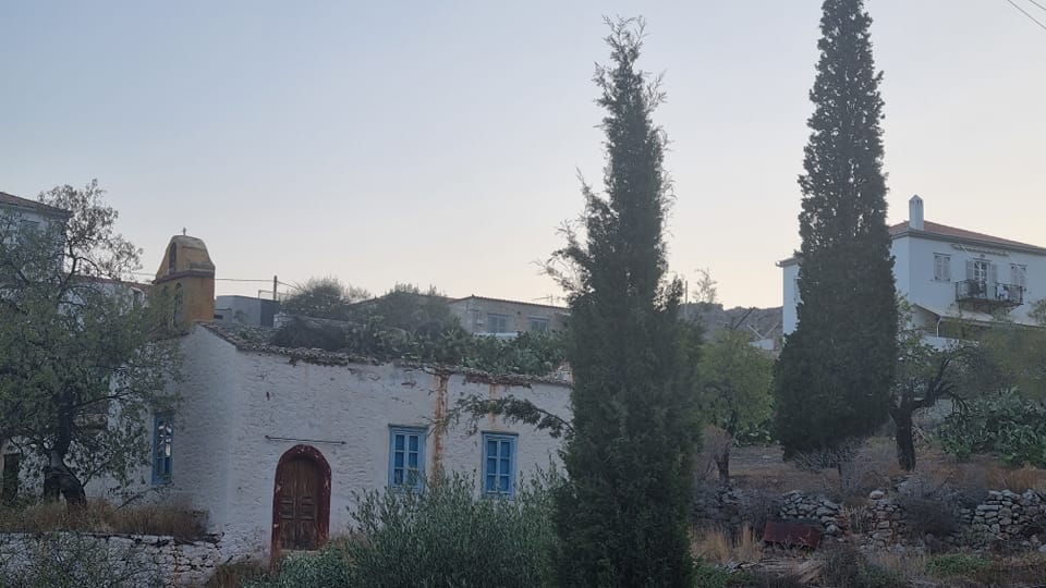 Μητρόπολη Ύδρας: Ξεκινά αγώνας για την ανοικοδόμηση του Ι.Ν ...