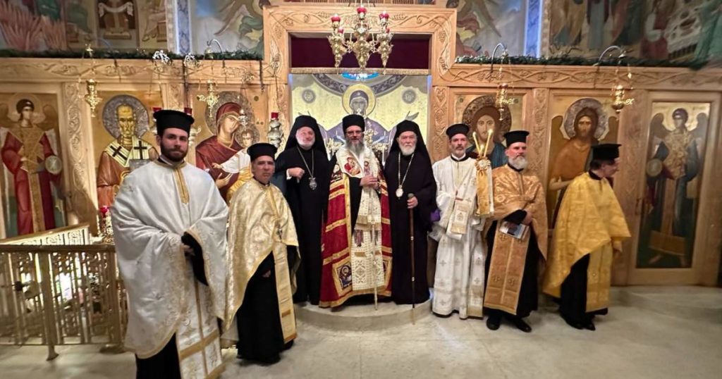Ο Αρχιεπίσκοπος Αμερικής στην ενθρόνιση του Επισκόπου Φιλομηλίου ...