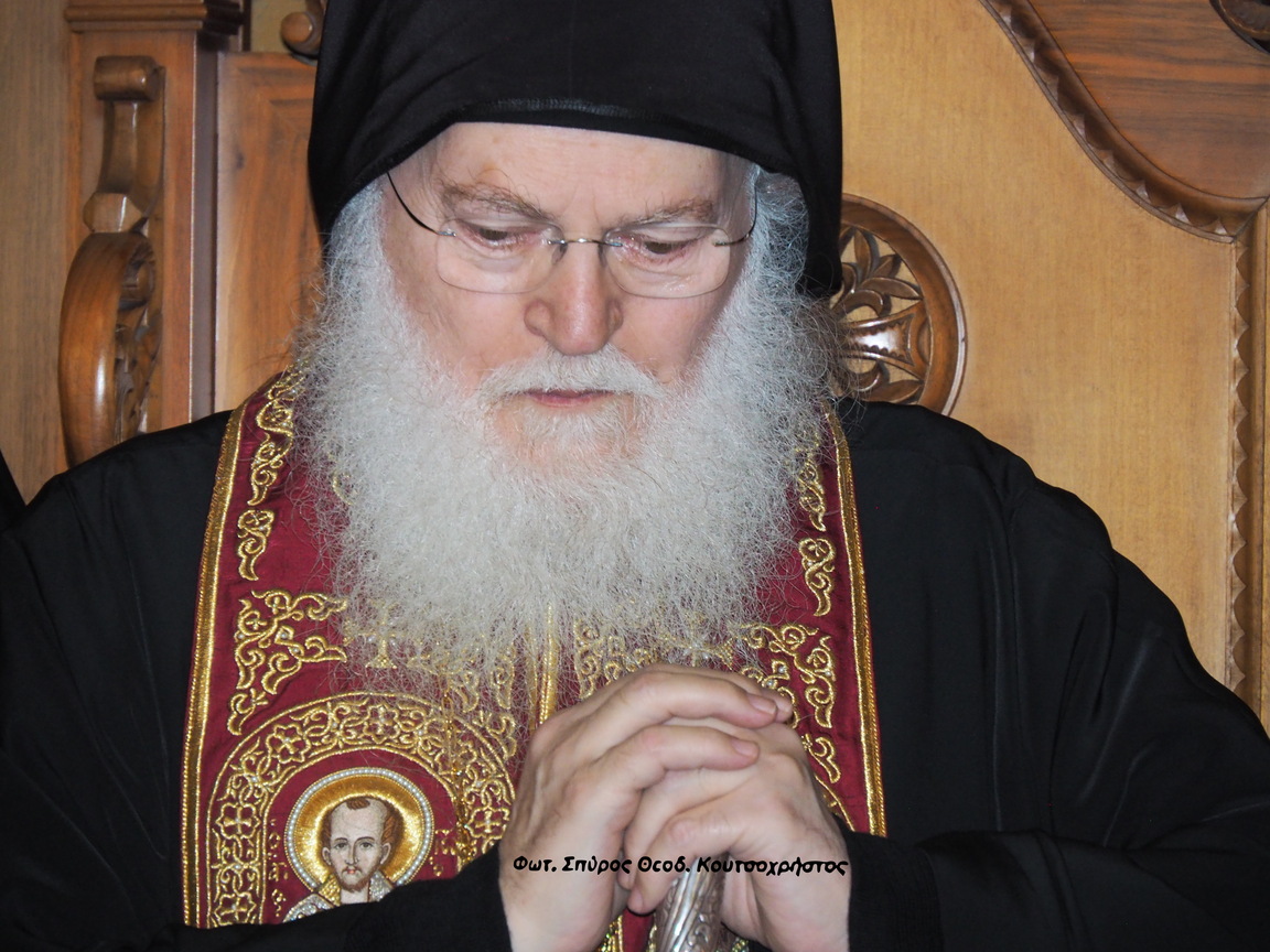 Συγκίνηση στην Ι. Αγρυπνία ενώπιον της Τιμίας Κάρας του Αγίου Ιωάννου ...