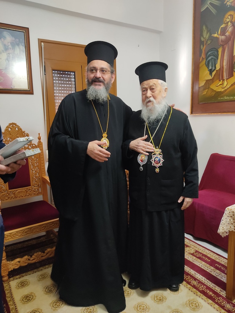 ΕΥΓΕ!! Στον προκάτοχό του ο νέος Μητροπολίτης Παραμυθίας - ΒΗΜΑ ΟΡΘΟΔΟΞΙΑΣ
