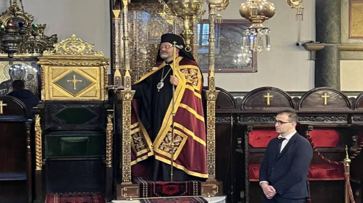 Ο Σελευκείας Θεόδωρος στον Πατριαρχικό Ναό για την Θεία Λειτουργία της ...