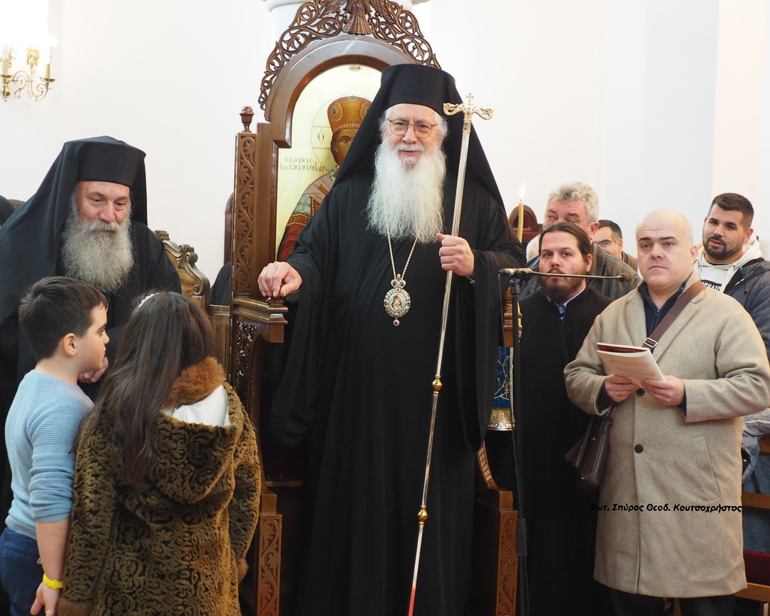 Ο Θηβών Γεώργιος στην Πανηγυρίζουσα Ιερά Μονή Αγίων Νηπίων - Οινόης ...