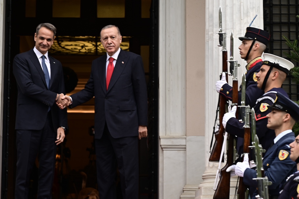 ΠΟΥΘΕΝΑ Η ΑΓΙΑ ΣΟΦΙΑ! «Να μετατρέψουμε το Αιγαίο σε θάλασσα ειρήνης»: Ο ...