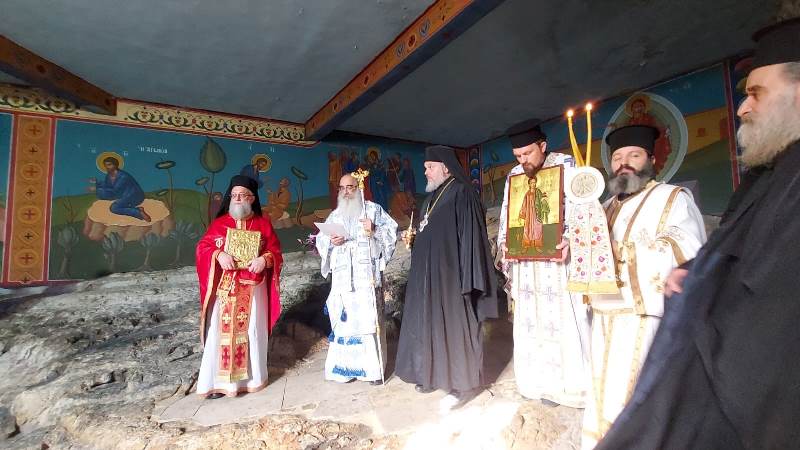 Η εορτή του Πρωτομάρτυρα Αγίου Στεφάνου στον τόπο λιθοβολισμού του ...