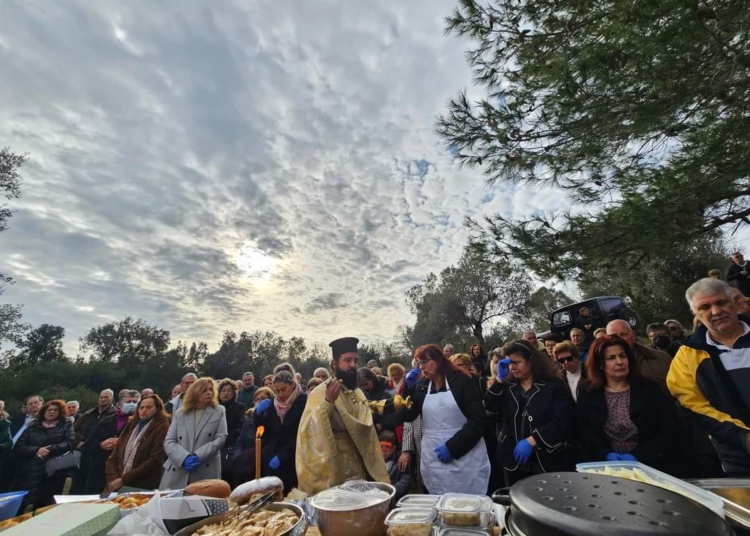 Αγιος Ανδρέας γιορτή ΠΑΤΡΑ : 16 Ιεράρχες και χιλιάδες λαού - Ειδήσεις ...