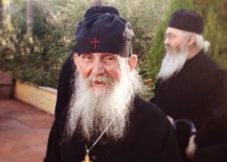 Γέροντας Εφραίμ της Αριζόνας: "Ο κοιμώμενος Βασιλιάς υπάρχει και θα ...
