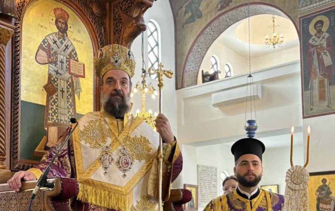 Κυριακή της Σταυροπροσκυνήσεως στο Εμπορείο της Σαντορίνης - ΒΗΜΑ ...