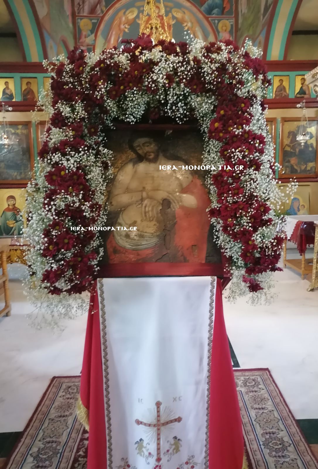 Η σπανιότερη εικόνα της Άκρας Ταπείνωσης του Χριστού στην Παναγία την ...