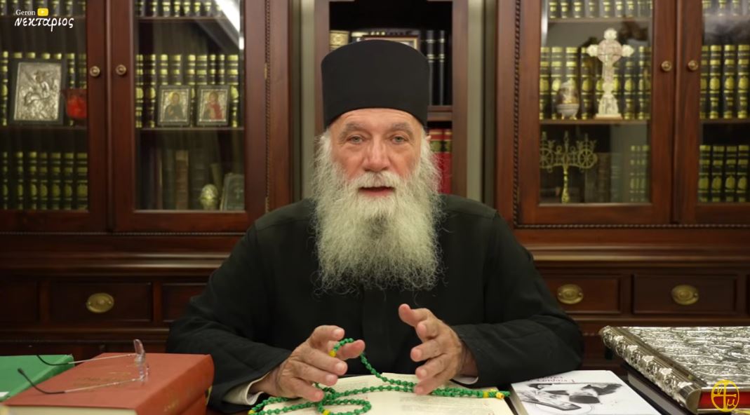 Αρχιμ. Νεκτάριος Μουλατσιώτης: Εμένα με δέχεται ο Χριστός κοντά Του ...