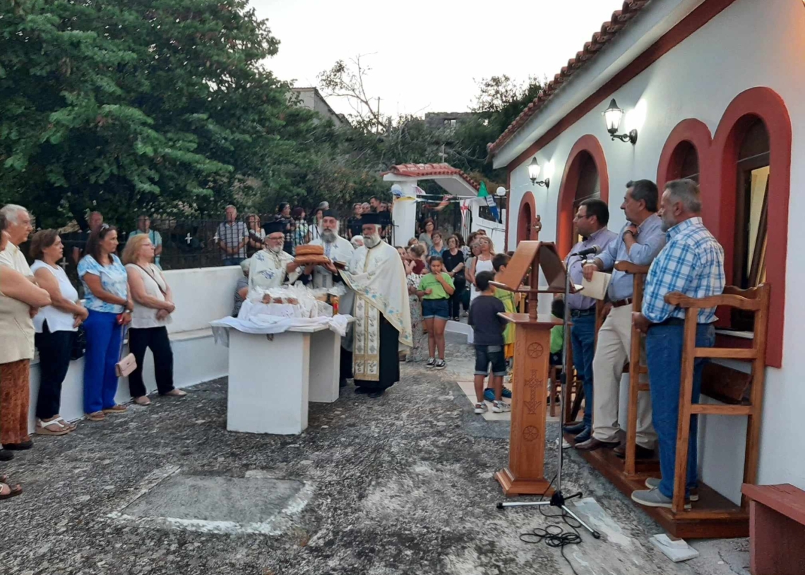 Λουτράκι: Πανηγυρικός Εσπερινός στην Ιερά Μονή Οσίου Παταπίου - ΒΗΜΑ ...