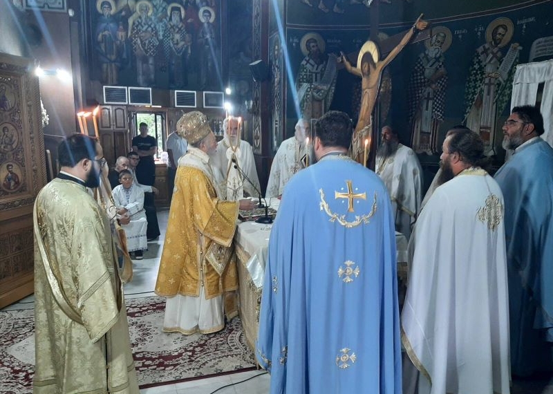 Η εικόνα της Υπεραγίας Θεοτόκου καταϊδρωμένη! "Καμπανάκι" για όσα ...