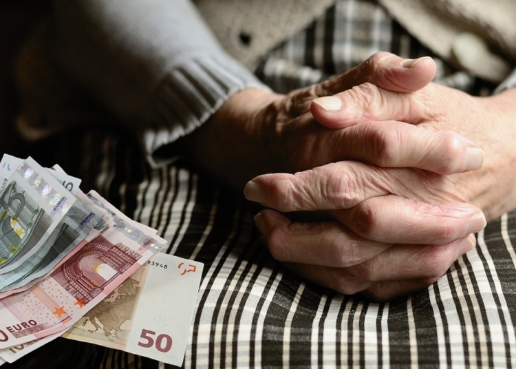 ΕΚΤΑΚΤΗ ΕΙΔΗΣΗ ΓΙΑ ΣΥΝΤΑΞΕΙΣ: Μεγάλο κέρδος αν κάνετε ΑΙΤΗΣΗ έως 31/12 ...